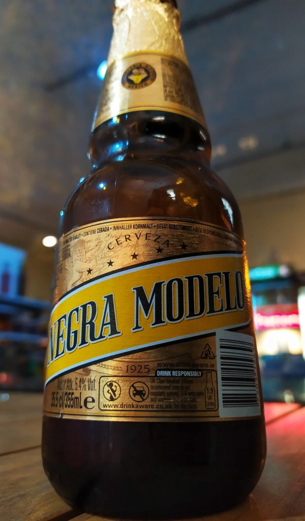 Beer Label Spotlight - The Modelo Logo - Thirsty Bastards