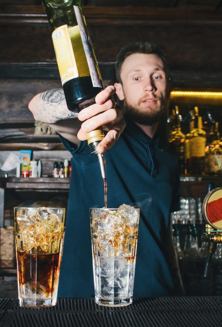 7 Basic Drinks for Bartenders - Thirsty Bastards